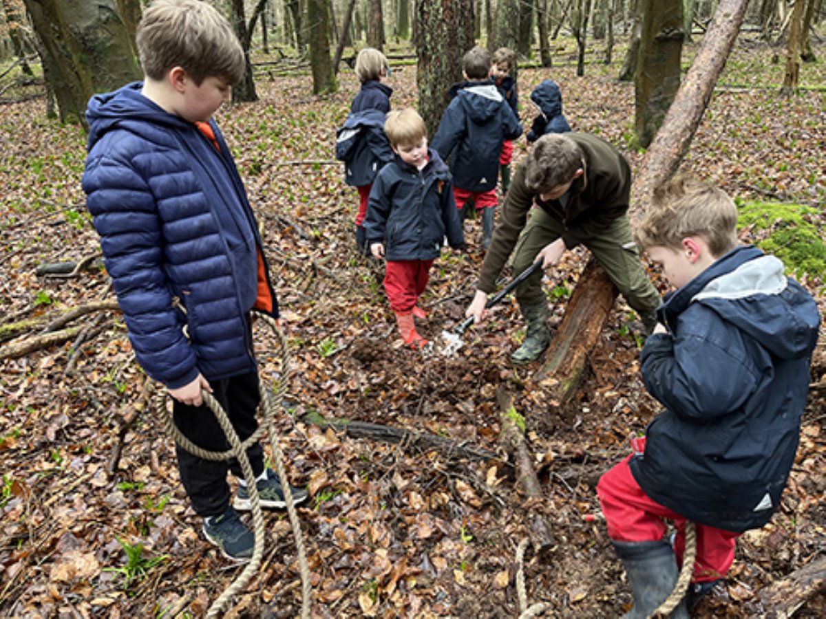 Forest School helpers | News | Moulsford Prep School