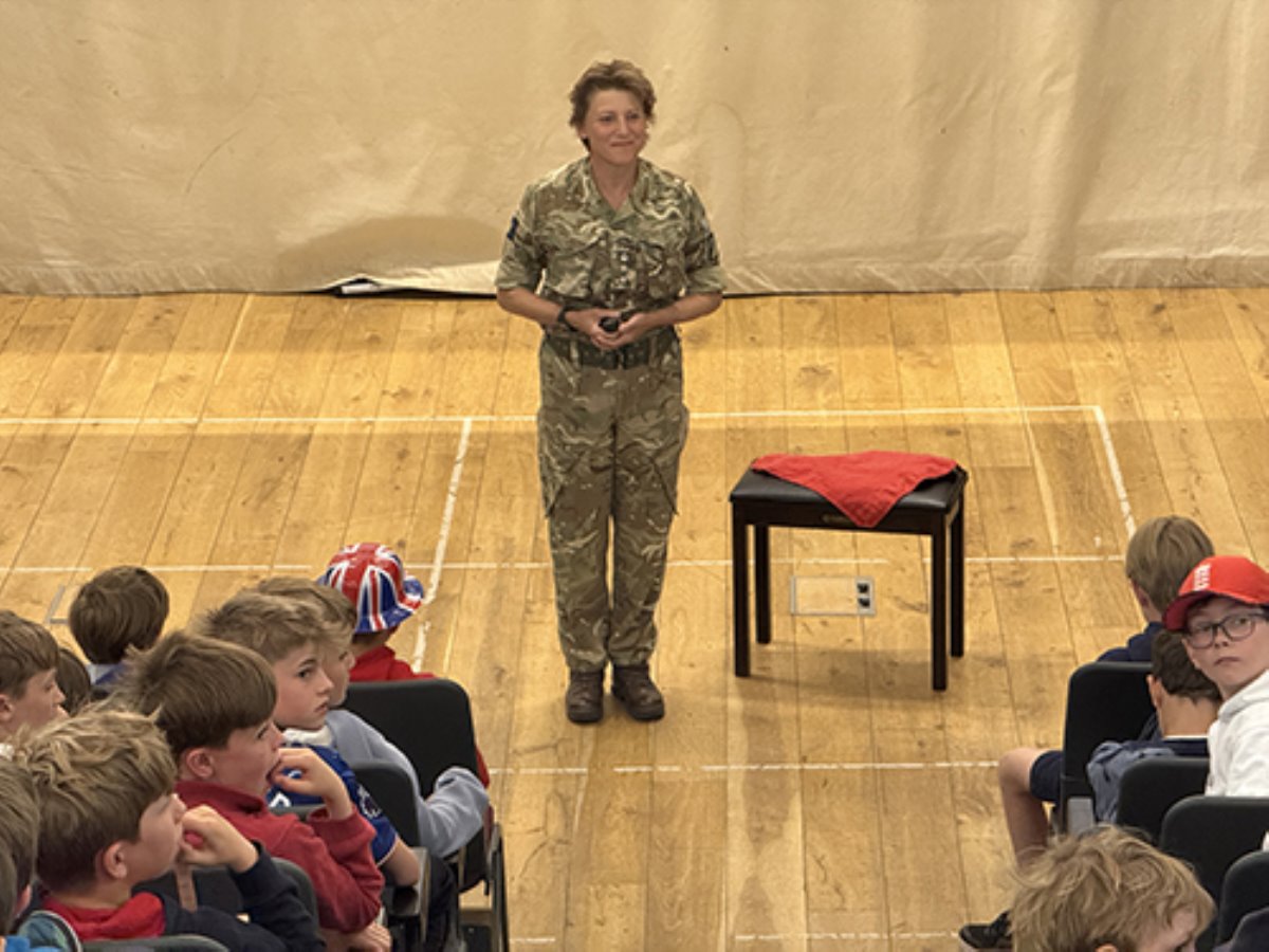 Visit from Colonel Lucy Giles CBE | News | Moulsford Prep School